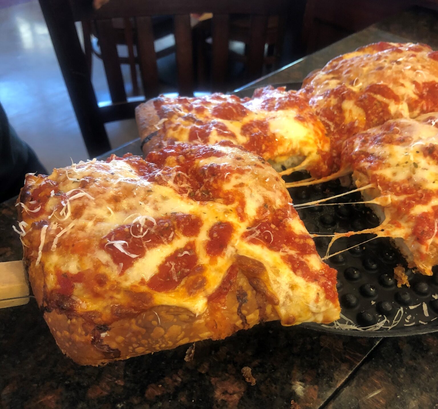 Metro Pizza | The Bend